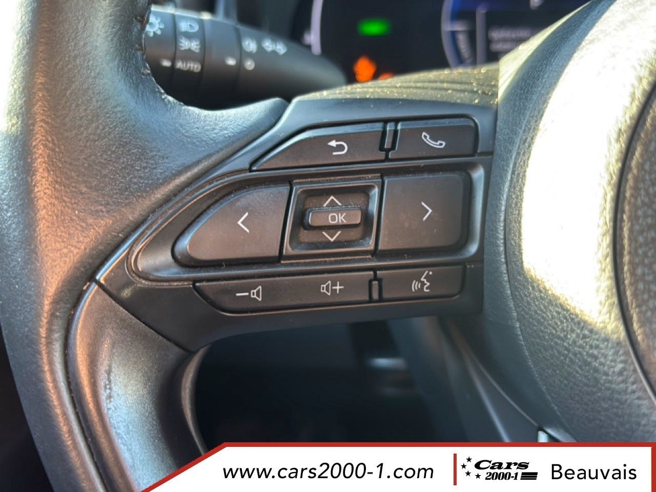 Toyota YARIS CROSS 116h 2WD Design Business + Programme Toyota ...